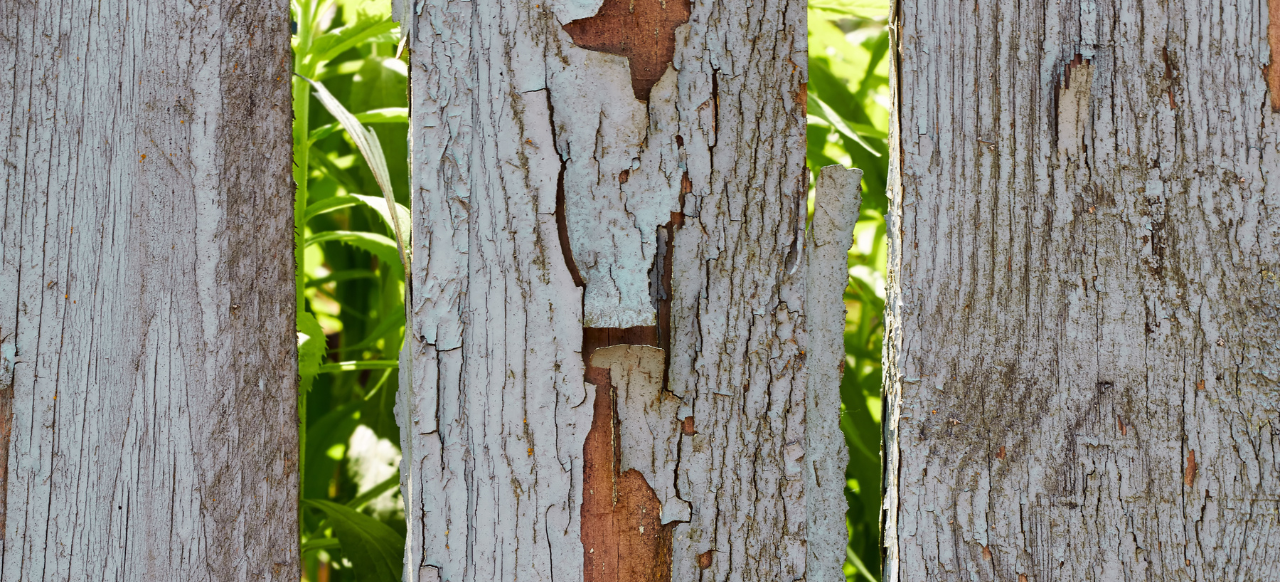 6 Common Problems With Residential Fences & How To Avoid Them - Fencing ...